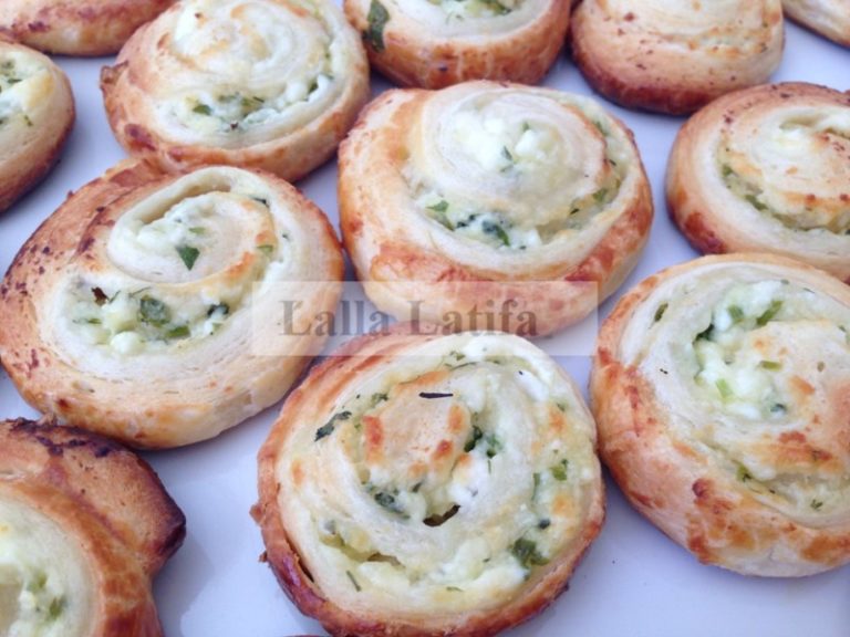 Chneques aux fromages – Les secrets de cuisine par Lalla Latifa