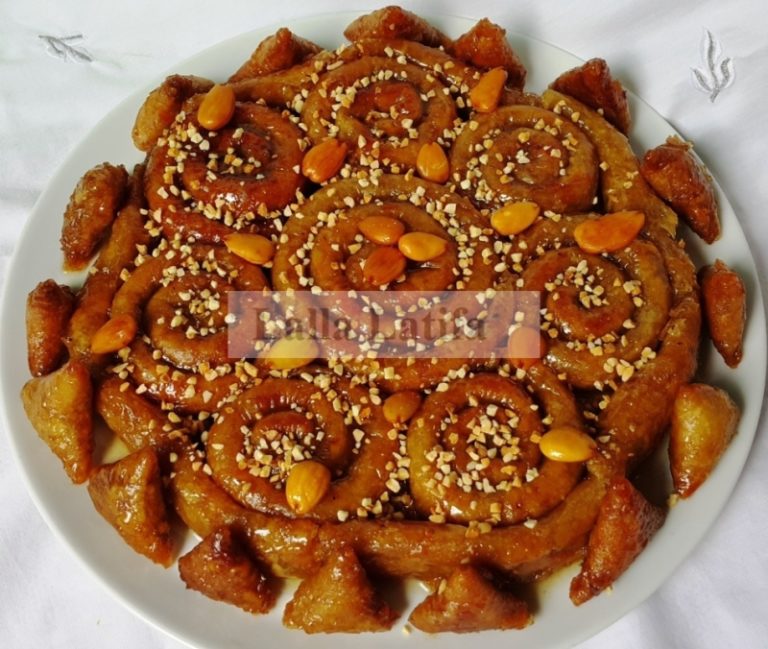Mhancha aux amandes – Les secrets de cuisine par Lalla Latifa